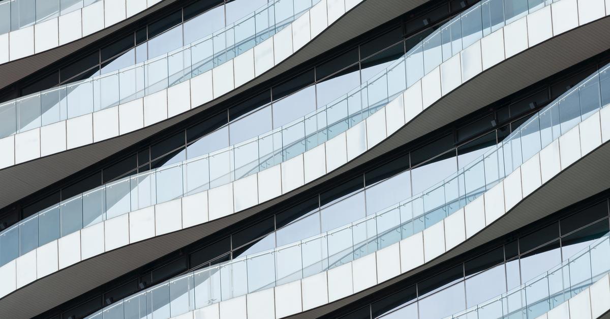 Global hotelier keeps people and projects in sync with Decision ...